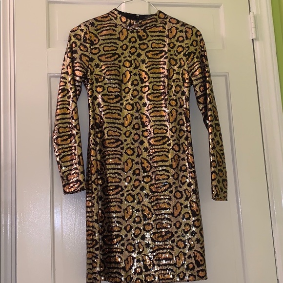 Topshop | Dresses | Nwt Topshop Sequin Leopard Dressnye | Poshmark